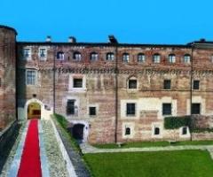 Castello dei Solaro - Castello per il matrimonio a Villanova Solaro ...